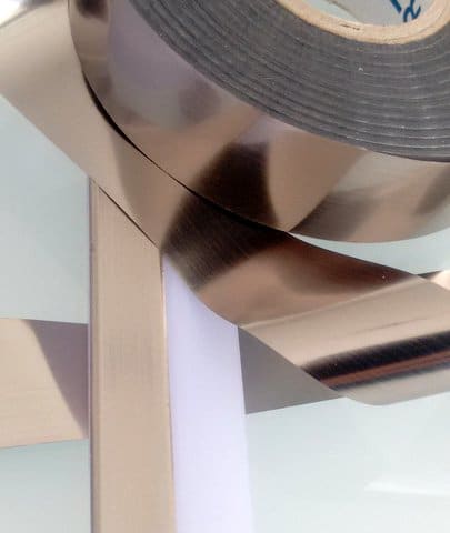 Hot stamped plastic profiles: new finishings – Mavis